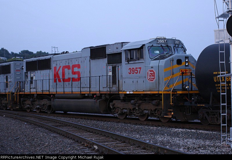 KCS 3957